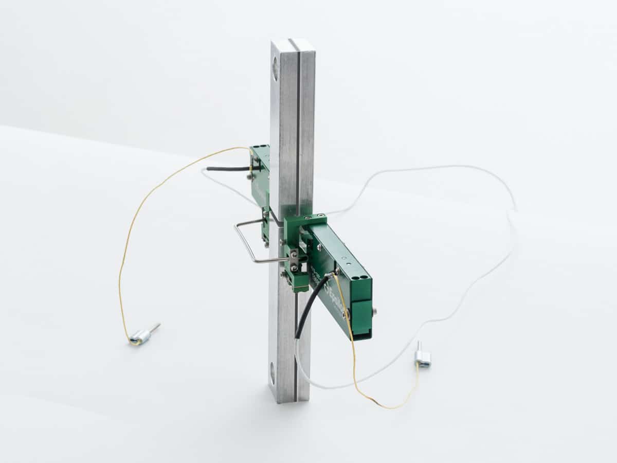 Averaging Extensometers for ASTM D5656 Shear Tests - Model 4013
